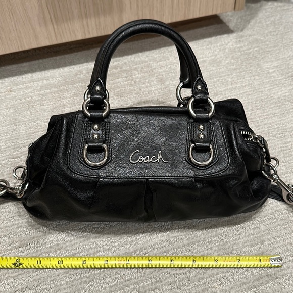 Coach | Bags | Black Leather Coach Bag Beautiful And Cute | Poshmark